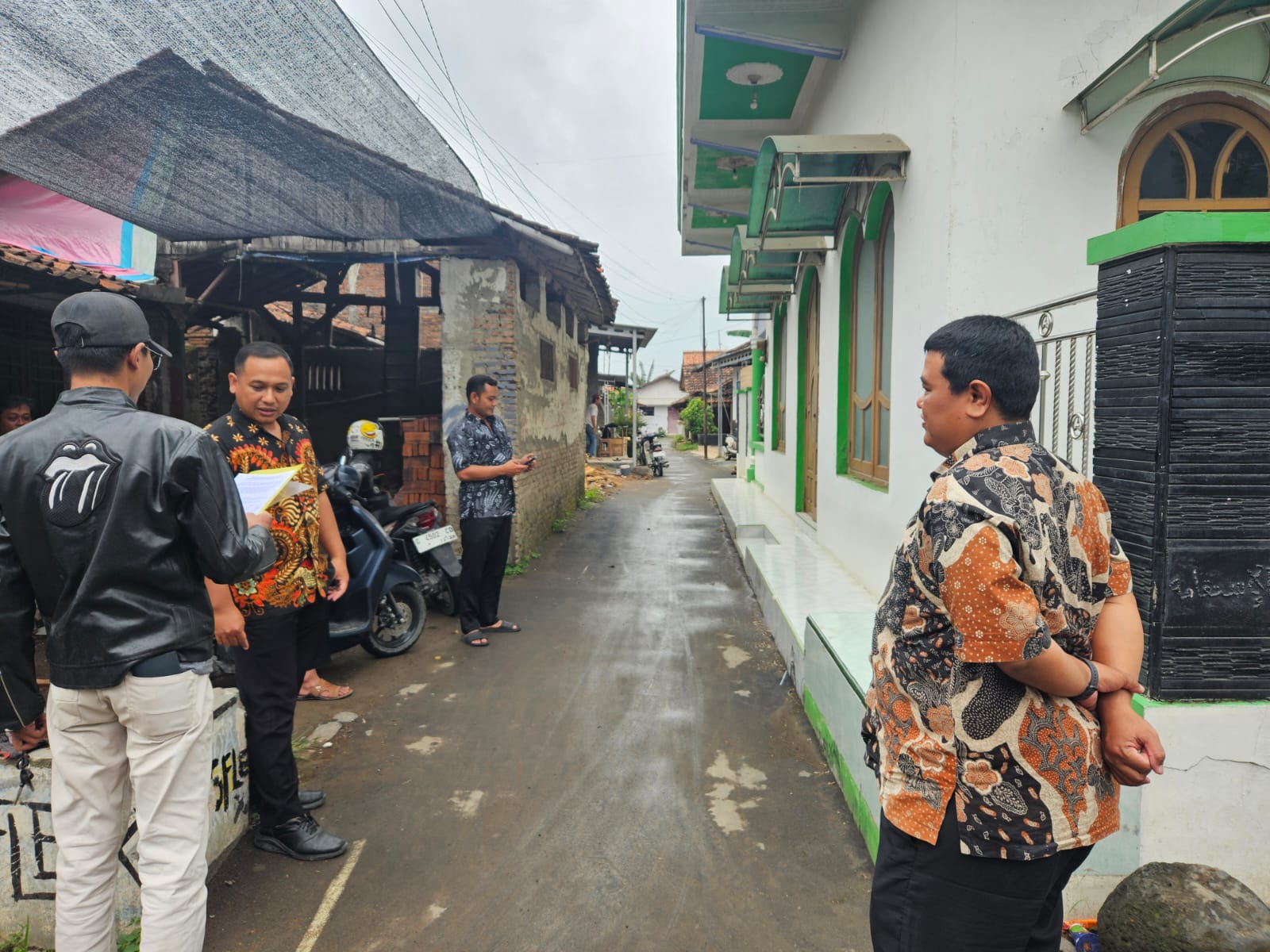 MONITORING DAN EVALUASI KEGIATAN DAN PEKERJAAN FISIK DESA DI KECAMATAN ...